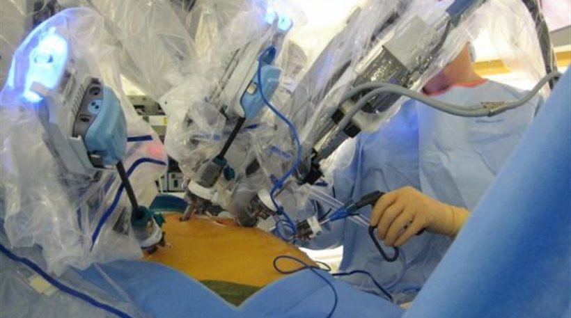 Ρομποτική χειρουργική: Τα πλεονεκτήματα και τα μειονεκτήματα | ΙΑΤΡΙΚΟΣ ...